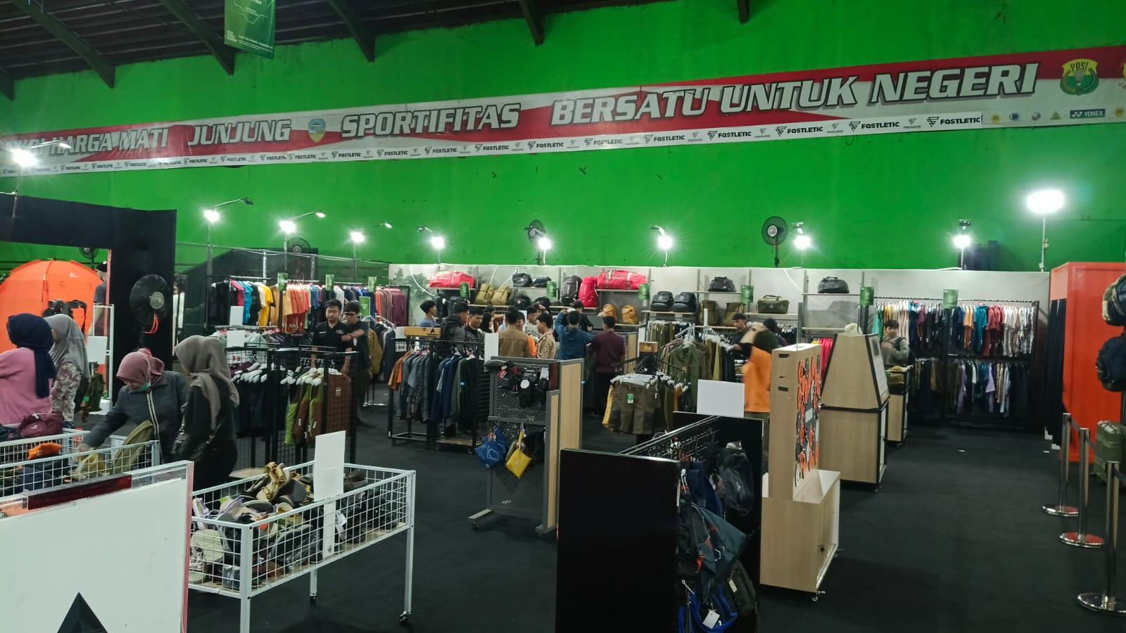 Perdana di Kota Tasik! EIGER Gelar Bazar Ramadan di GOR Susi Susanti ...